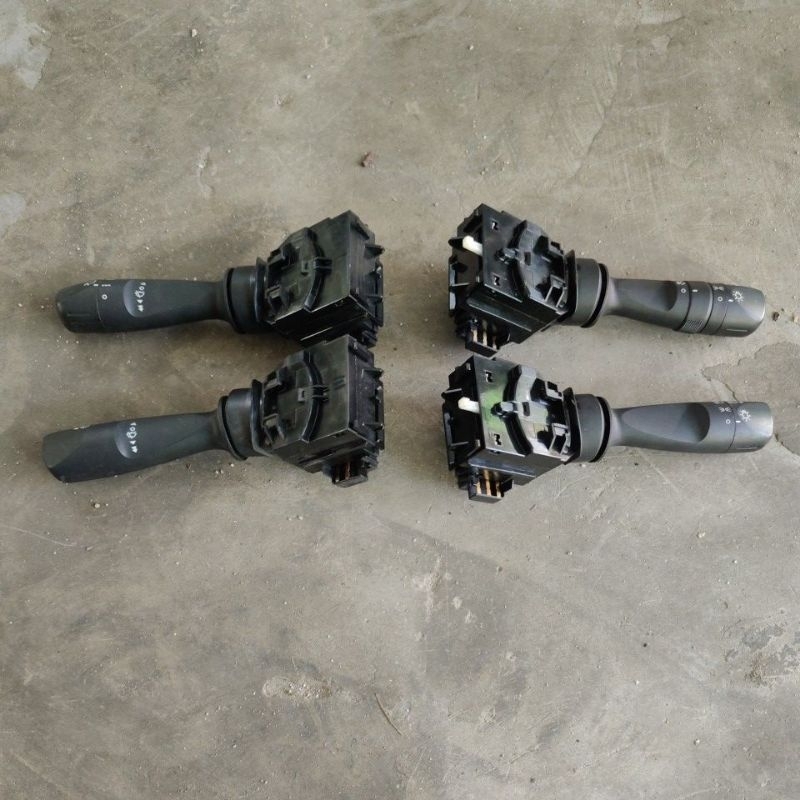 USED ORIGINAL PERODUA AXIA / BEZZA / MYVI GEN3 / AVANZA SWITCH SIGNAL ...