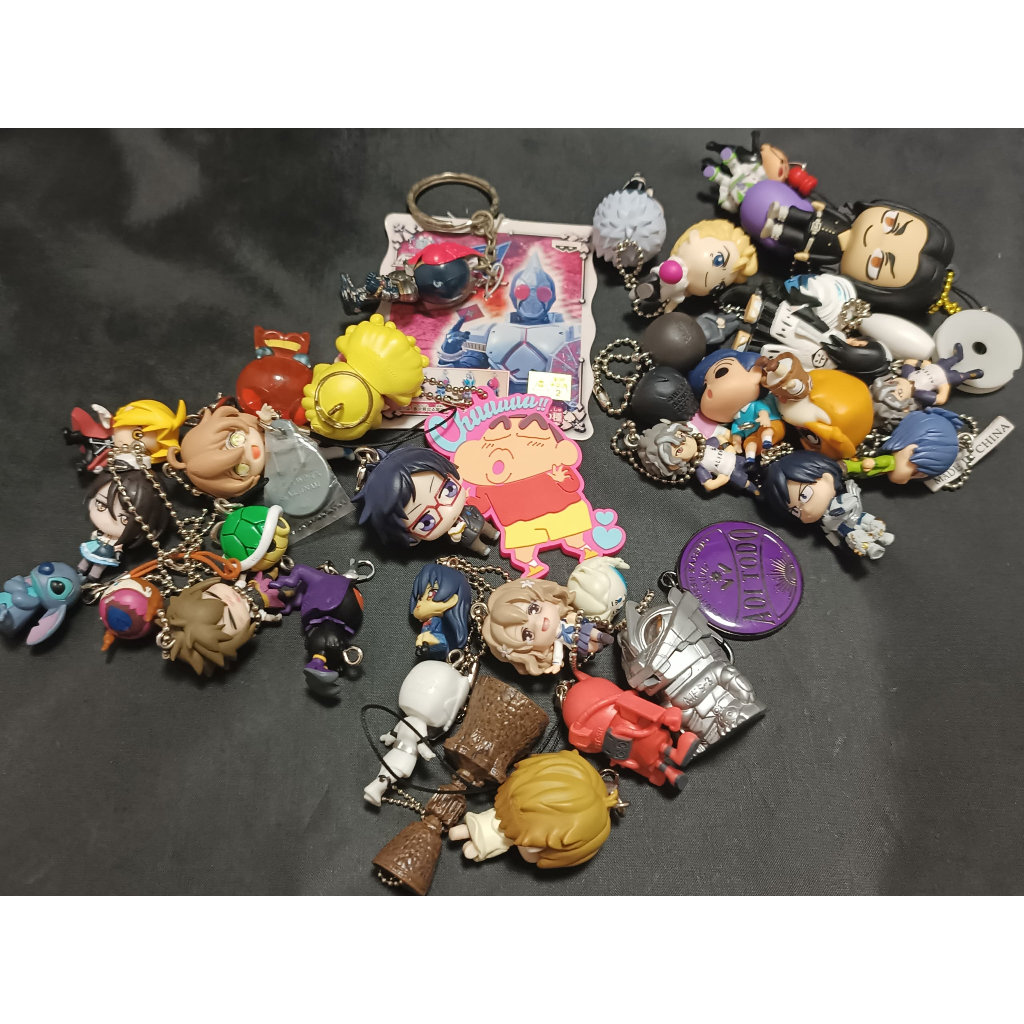Bandai Banpresto gashapon mix anime keychains disney/bts/rider/crayon ...