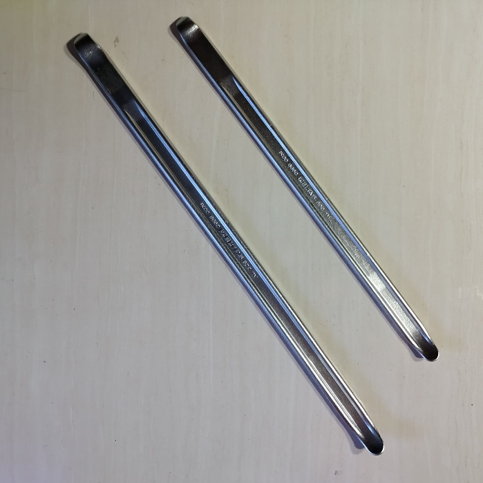 IZELTAS No.6350 Straight Tyre Lever Bar (20"/ 24") | Shopee Malaysia