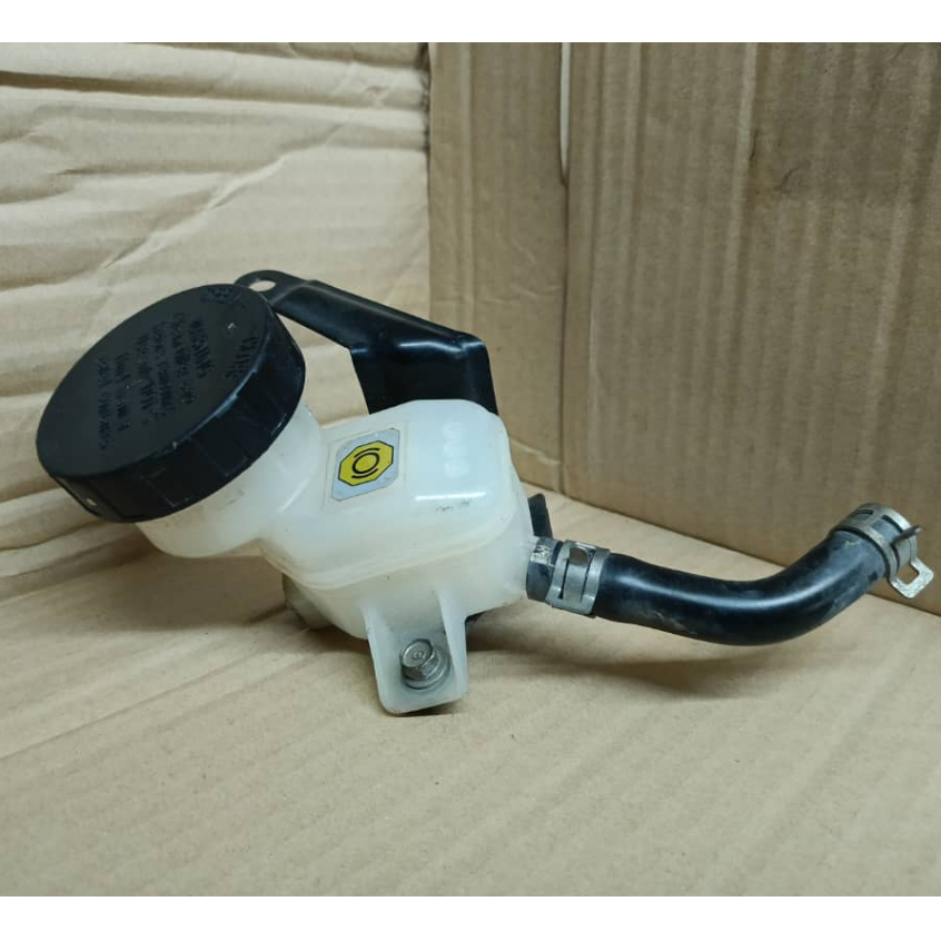 1PIPE PERODUA ALZA AUTO BREK BRAKE MASTER CYLINDER PUMP TANK RESERVOIR ...
