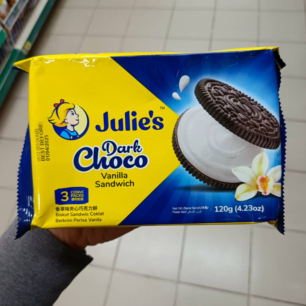 Julie's Dark Choco Vanilla Sandwich 3pack 120g | Shopee Malaysia