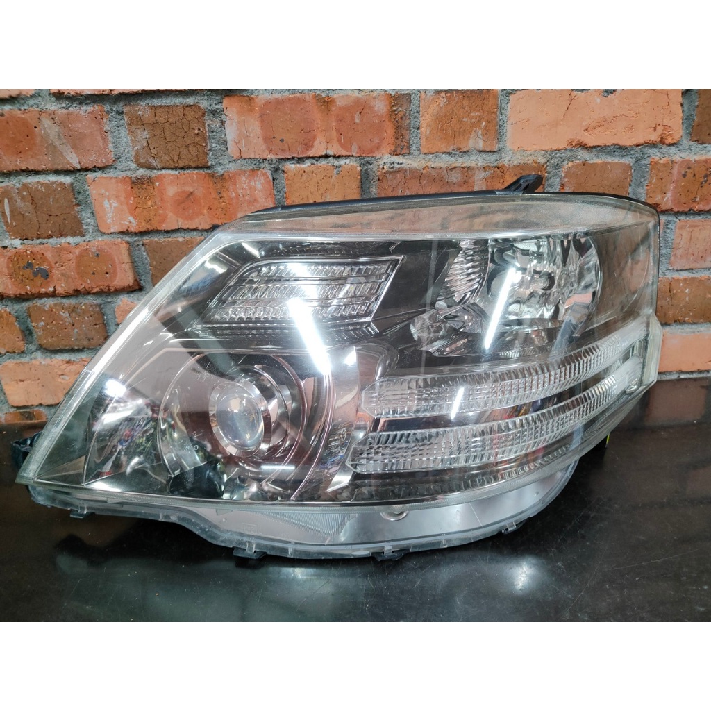 Original Toyota Alphard ANH10 MNH10 2006-2008 Front XENON HID Head ...