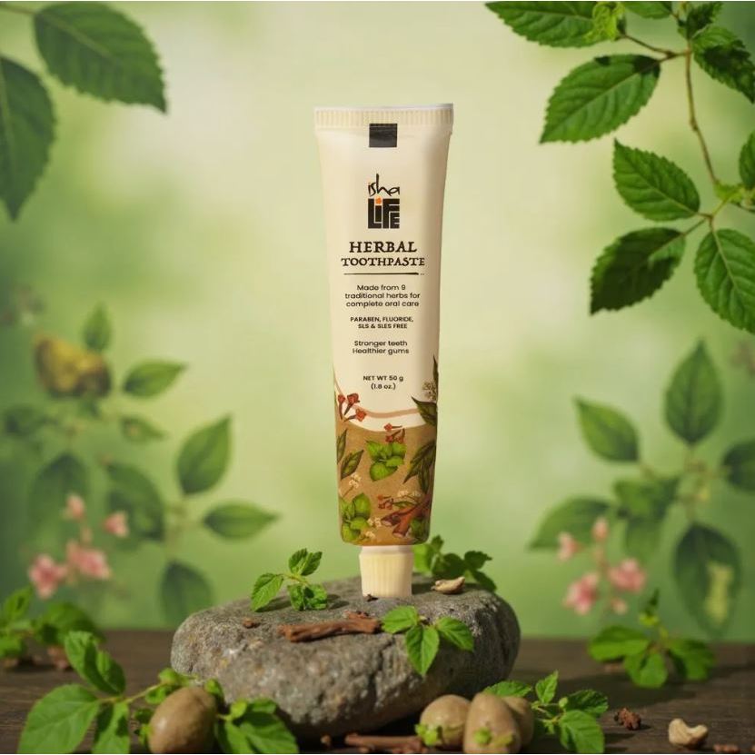 Isha Life Ayurvedic Natural Toothpaste with No Parabens, Fluoride, SLS ...