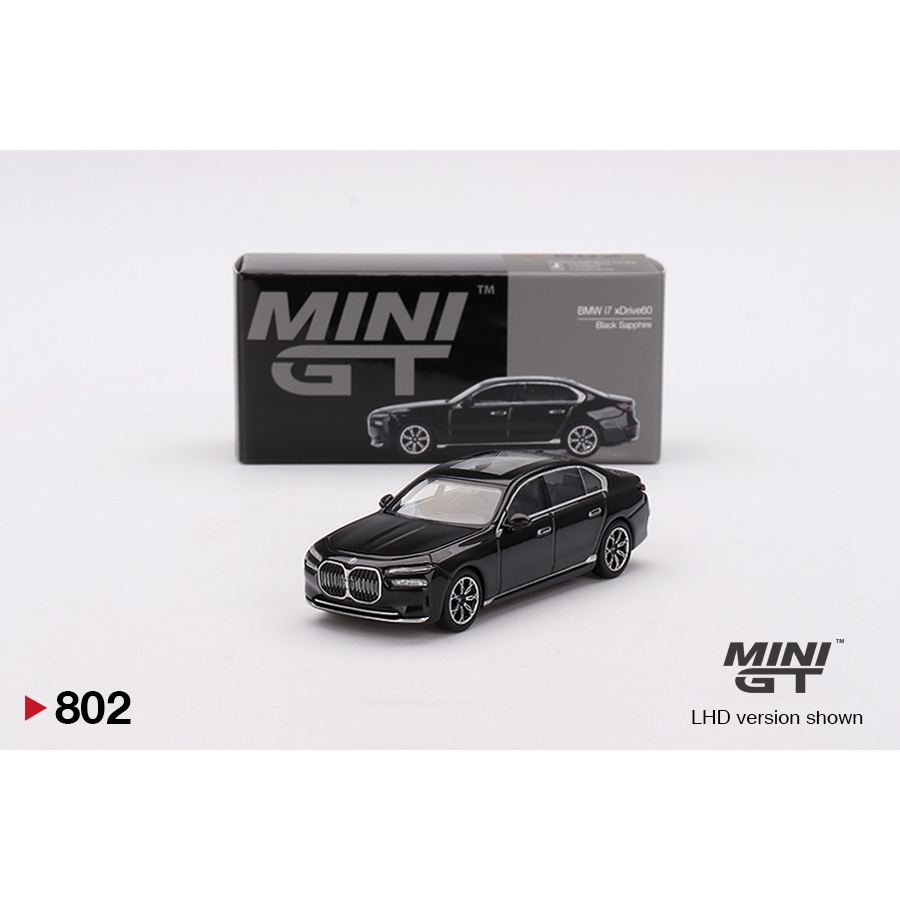 BMW i7 xDrive60 Black Sapphire //802 Mini GT 1/64 Model Car | Shopee ...