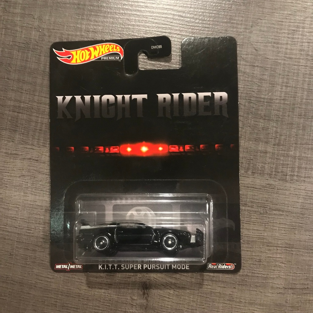 Hot Wheels Knight Rider KITT Super Pursuit Mode Die Cast Vehicle ...