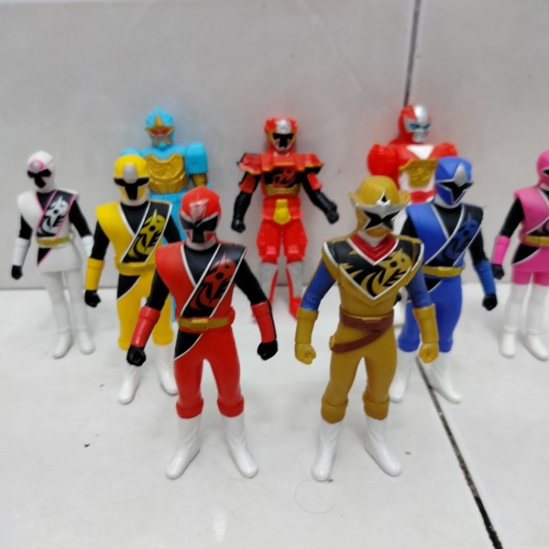 Shuriken Sentai Nininnger 4 inch Sofubi set | Shopee Malaysia