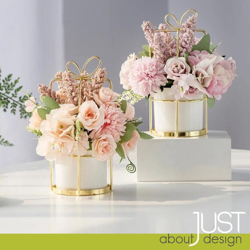 Pasu Dengan Bunga Hiasan Rumah Decorative Golden Frame Ceramic Rose ...