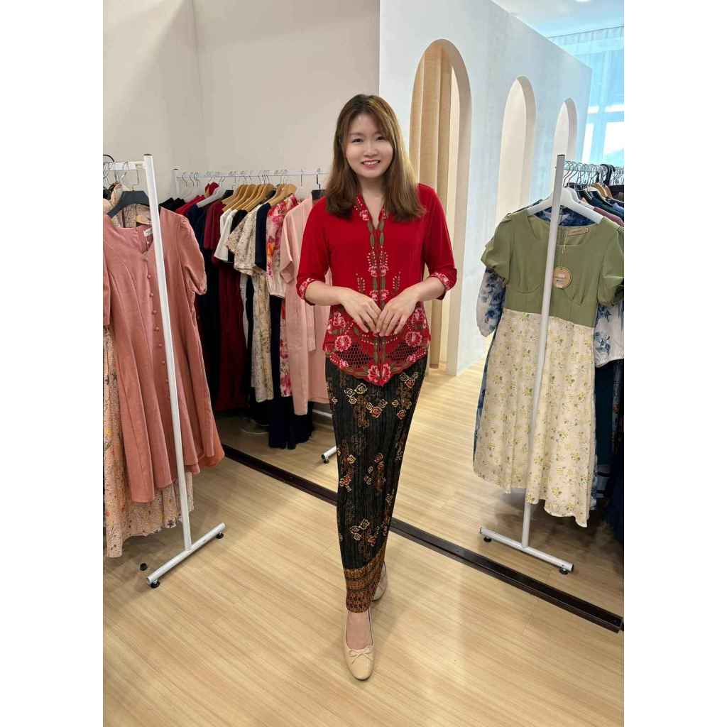 Embroidered Kebaya Nyonya Dress with Batik Pario Skirt Traditional Set Dress Formal - READY ...