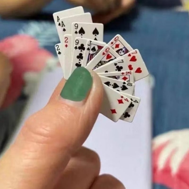 【1 Set】1:12 Mini Poker Playing Cards Funny Dollhouse Models Cute ...