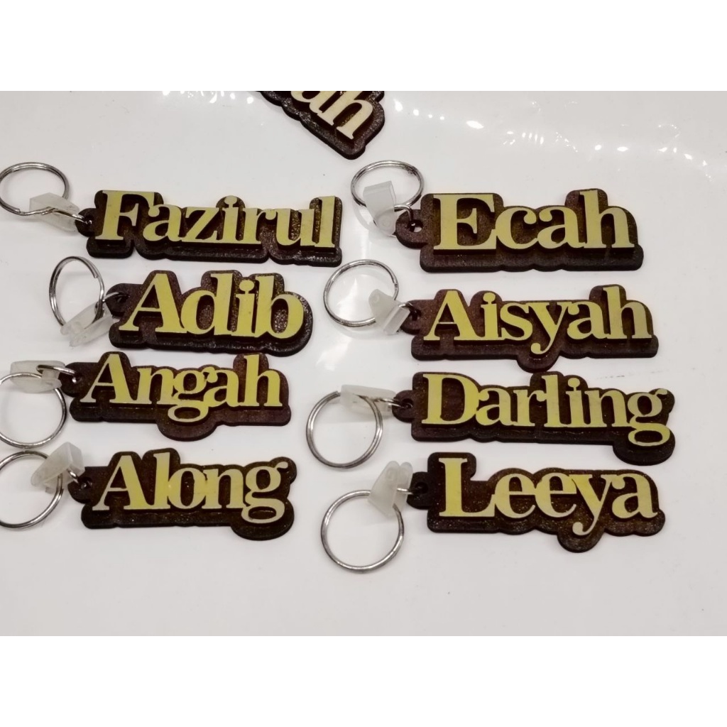 custom name 3D wooden keychain / Custom nama pada keychain 3D. | Shopee ...