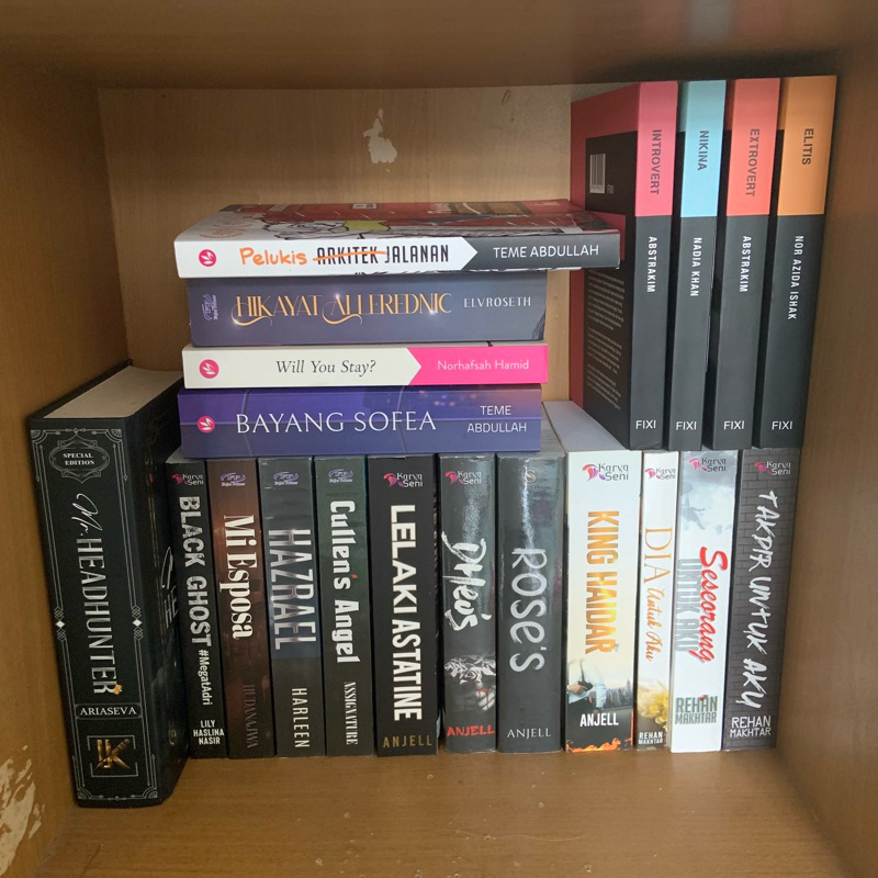 NOVEL MELAYU PRELOVED | Shopee Malaysia