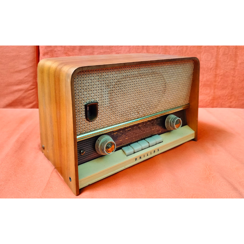 Vintage PHILIPS 60s radio, Philetta 321 deLuxe, nice woodgrain, slim n ...