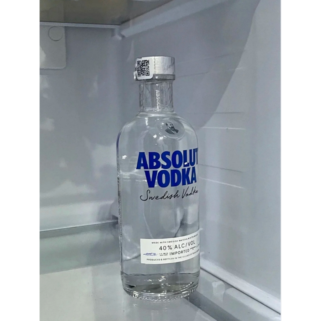 Absolut Original Swedish Vodka (700ml) | Shopee Malaysia