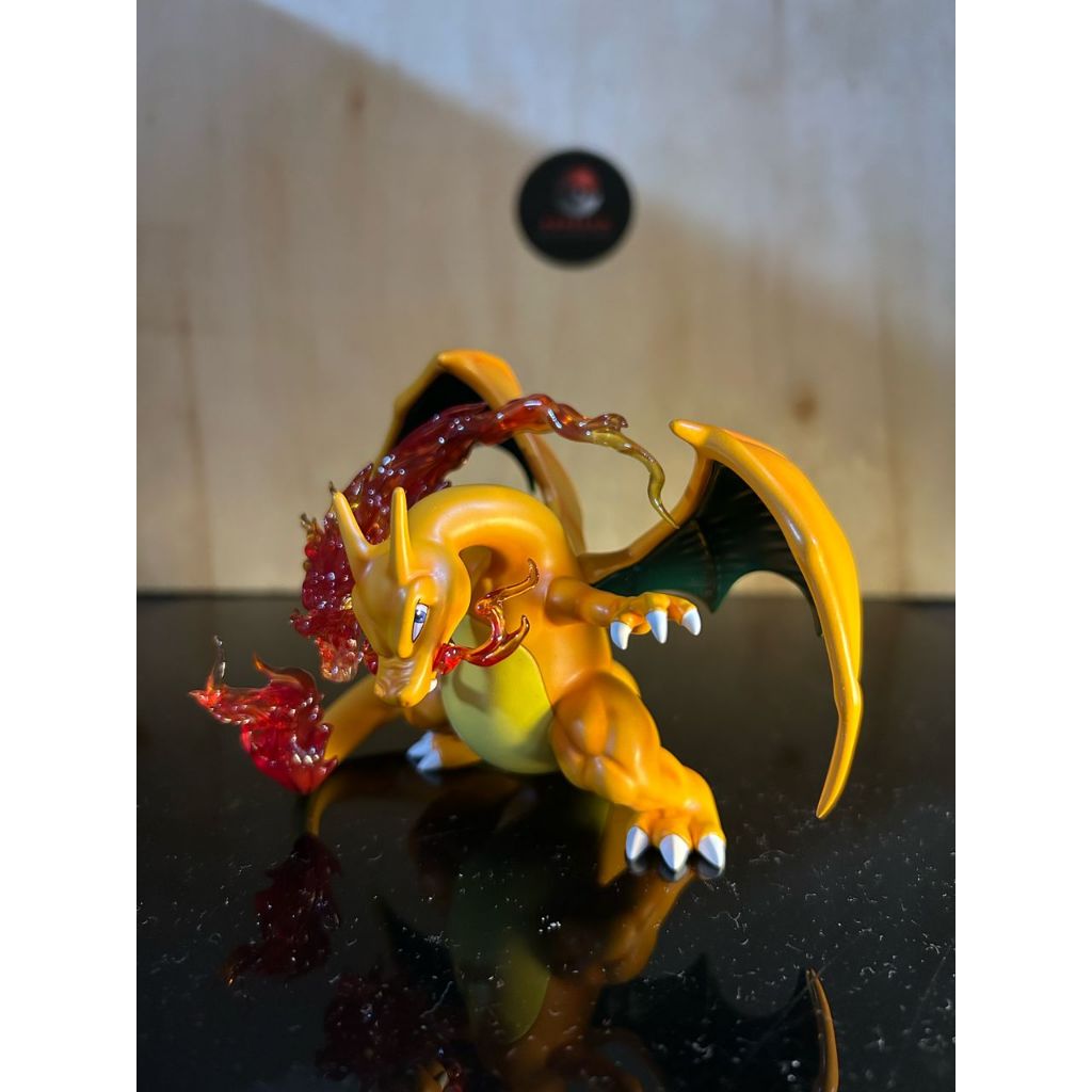 POKESAM - POKEMON SCALE WORLD 1/20 | Charizard Fire Punch x| 95% NEW ...