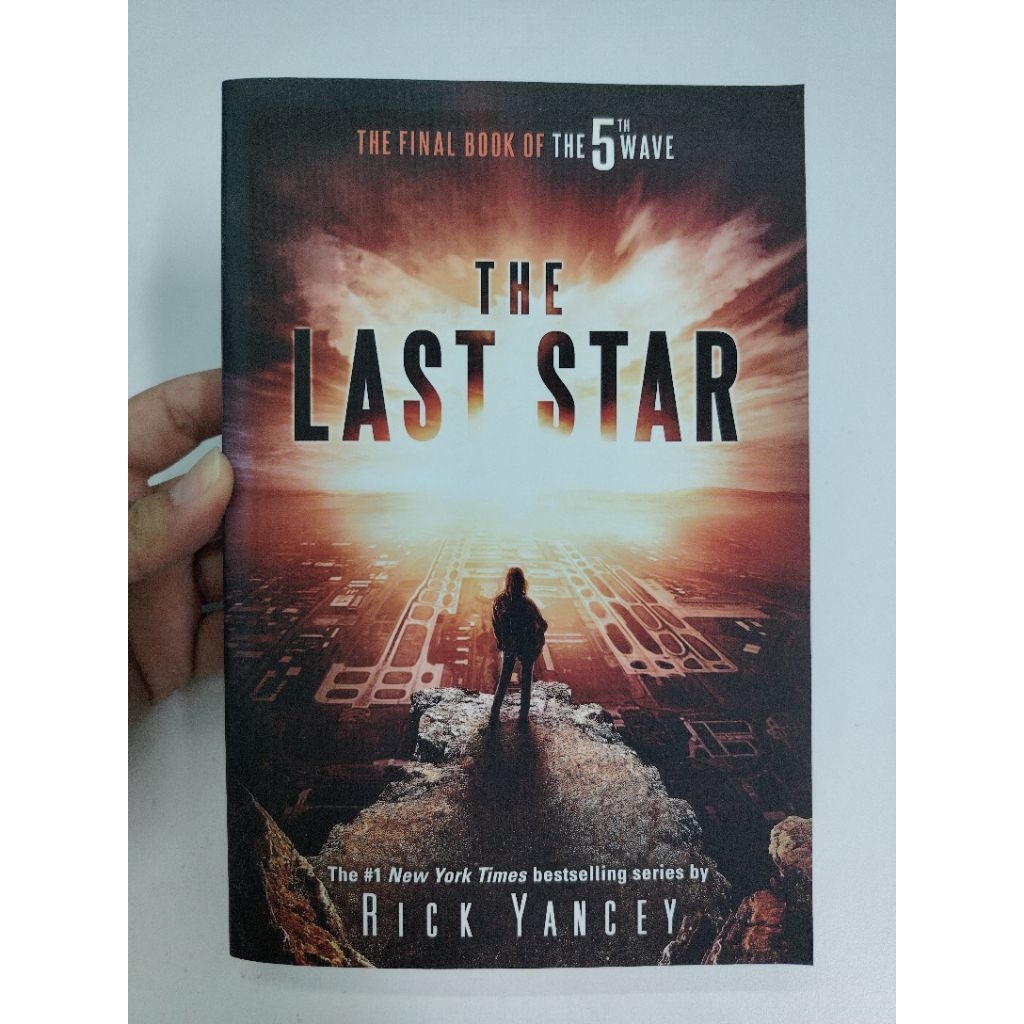 [BB] [Used] The Last Star (5th Wave #3) by Rick Yancey (YA / Sci-Fi ...