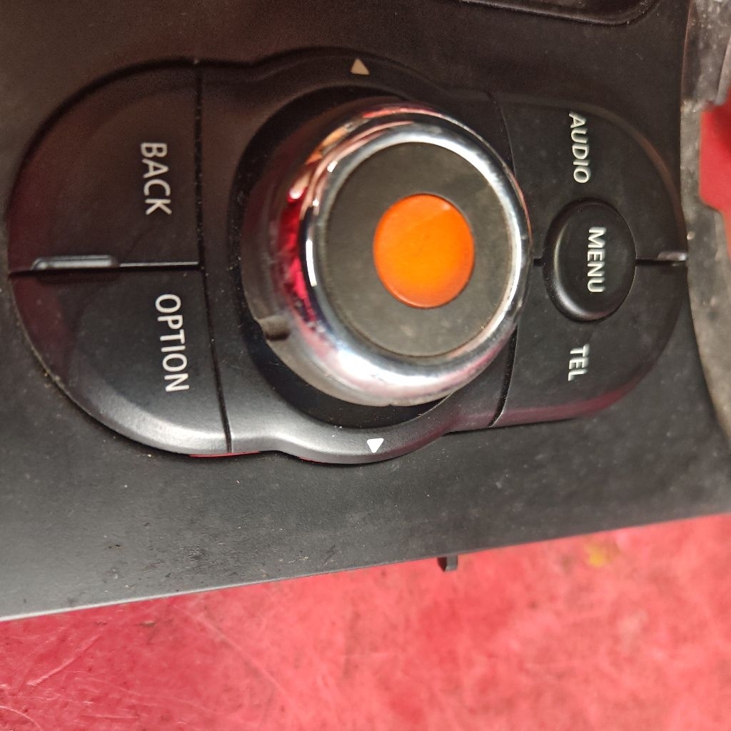 Mini Cooper F56 F57 iDrive Console Mounted Radio Controller 033624102 ...