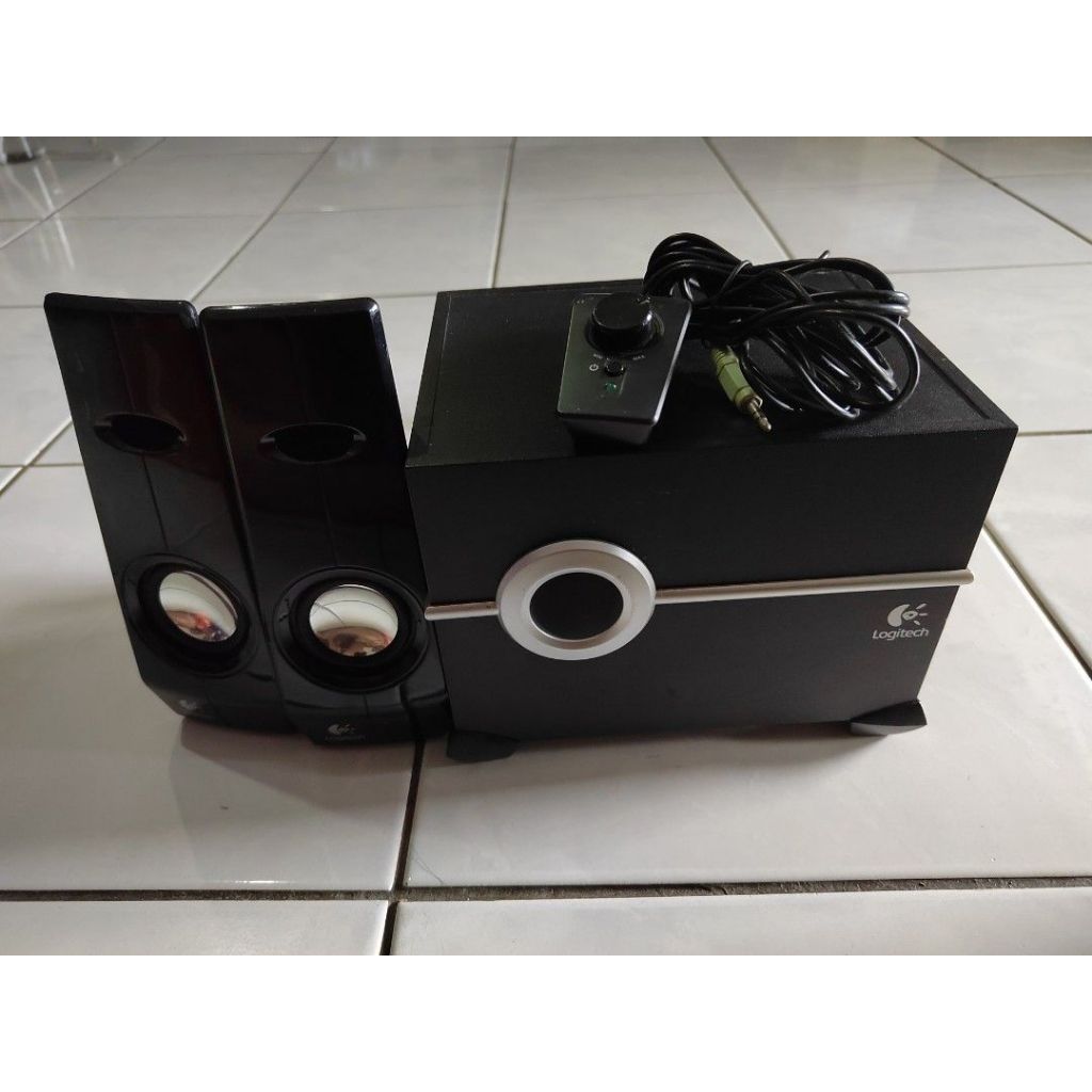 *USED* Logitech Z103 2.1 Woofer sound system | Shopee Malaysia