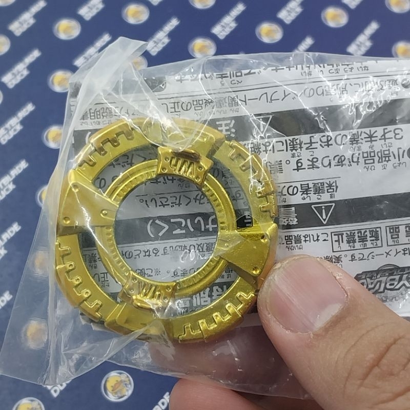 (Super Rare) Disc B-00 G4 Gold Wheel (Brand New Condition) Takara Tomy ...