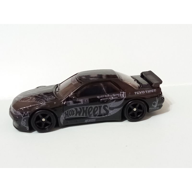 Hot Wheels Modern Classics Nissan Skyline GT-R R32 Pandem Chase Loose ...