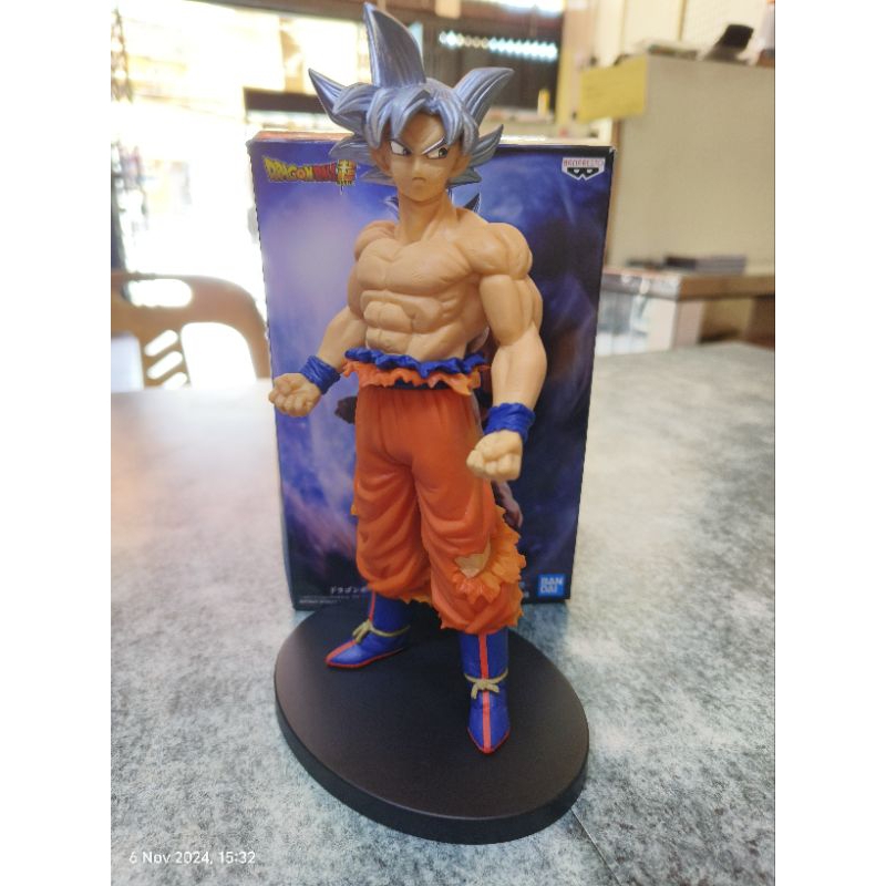 (Ori) Banpresto Dragon Ball Creator X Creator Son Goku Ultra Instinct ...