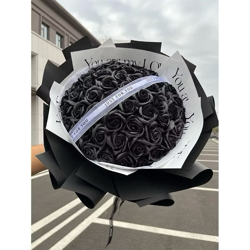 Black Rose Bouquet Black Theme Cool Design Flower for him birthday ...