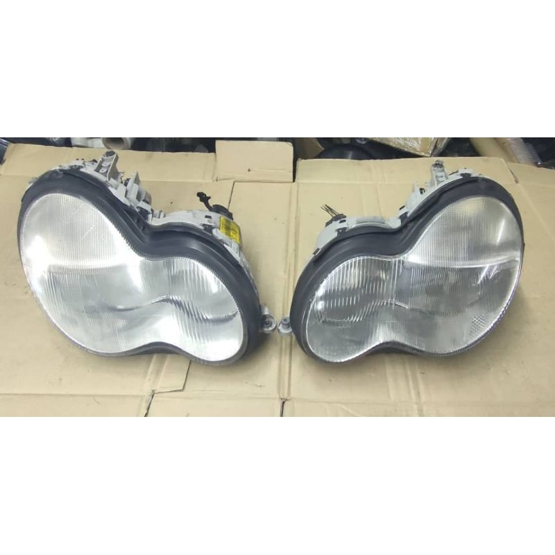 Mercedes w203 headlamp Mercedes w203 lampu depan Mercedes w203 front ...
