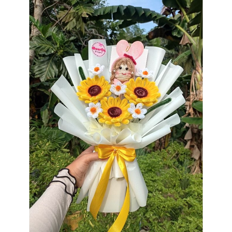 Chenille Bouquet | Graduation Bouquet | Bunga kawat bulu | Shopee Malaysia