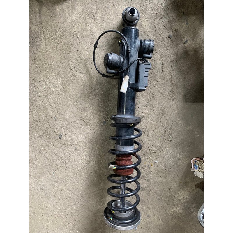 BMW F10 EDC ABSORBER REAR RLH | Shopee Malaysia