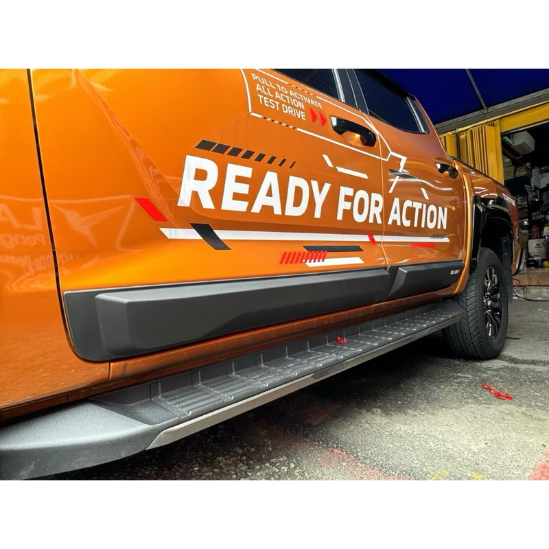 Mitsubishi triton 2025 side door cladding panel cover lip moulding ...