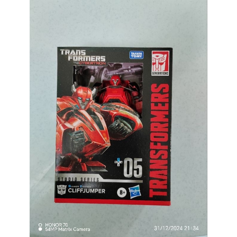 Transformers Studio Series 05 Gamer Edition CliffJumper | Shopee Malaysia