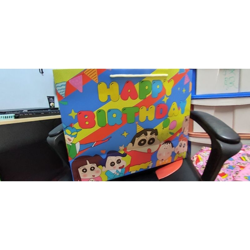 Crayon shin chan gift paper bag 蜡笔小新礼物袋35*45*20cm+- | Shopee Malaysia