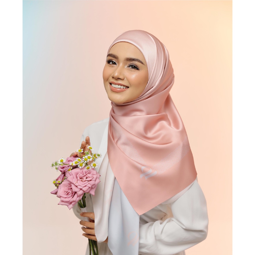 EVADEEN - She's Kind Pink in Elysian Energy - 7 Days of Energy Series ...