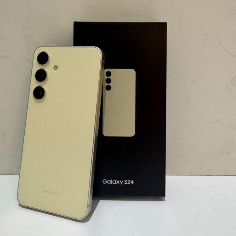 ( DEMO UNIT ) Samsung S24 5G | 8+256GB | Yellow Color | Shopee Malaysia