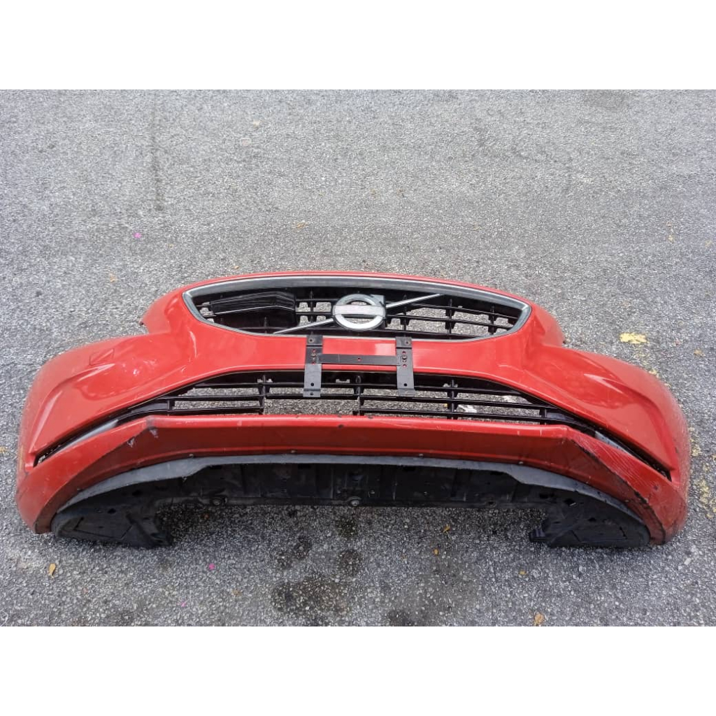 USED VOLVO S60 V60 Bumper Depan Front Bumper JAPAN SET Halfcut CRACK ...