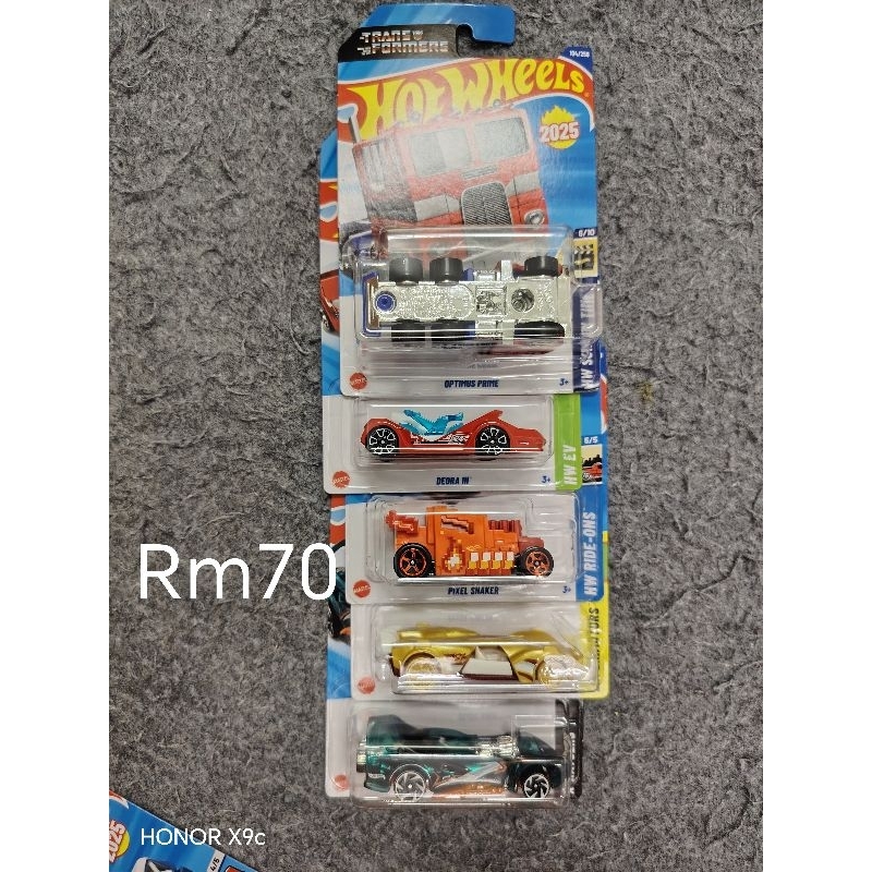 hotwheels Optimus Prime Bundle | Shopee Malaysia