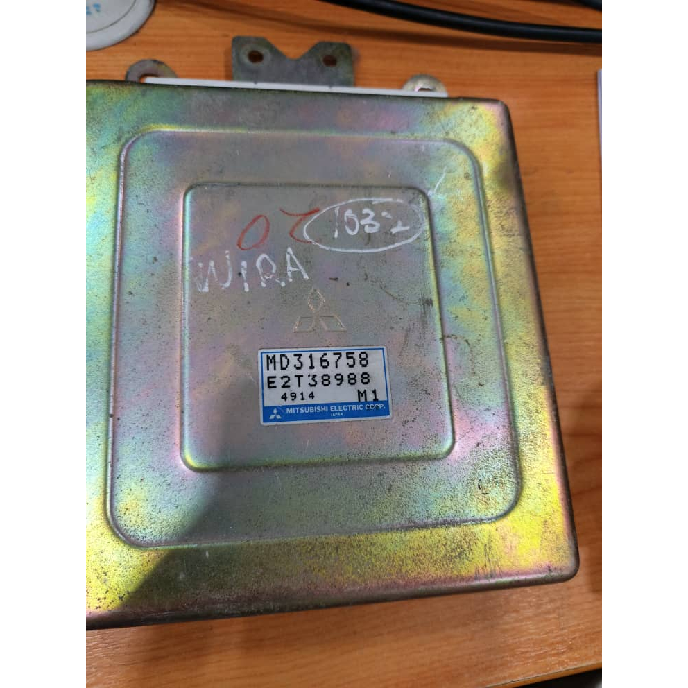 Proton Wira Engine ECU MD316758 (Used) | Shopee Malaysia