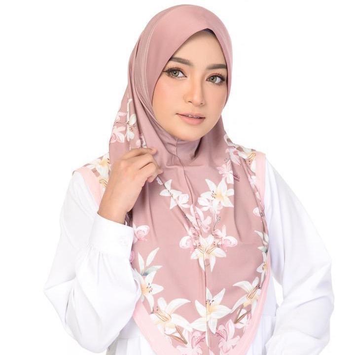 Tudung Sarung Corak Panel Printed Moscrepe Hijab - Kain Baru Warna-Warni Awning | Shopee Malaysia