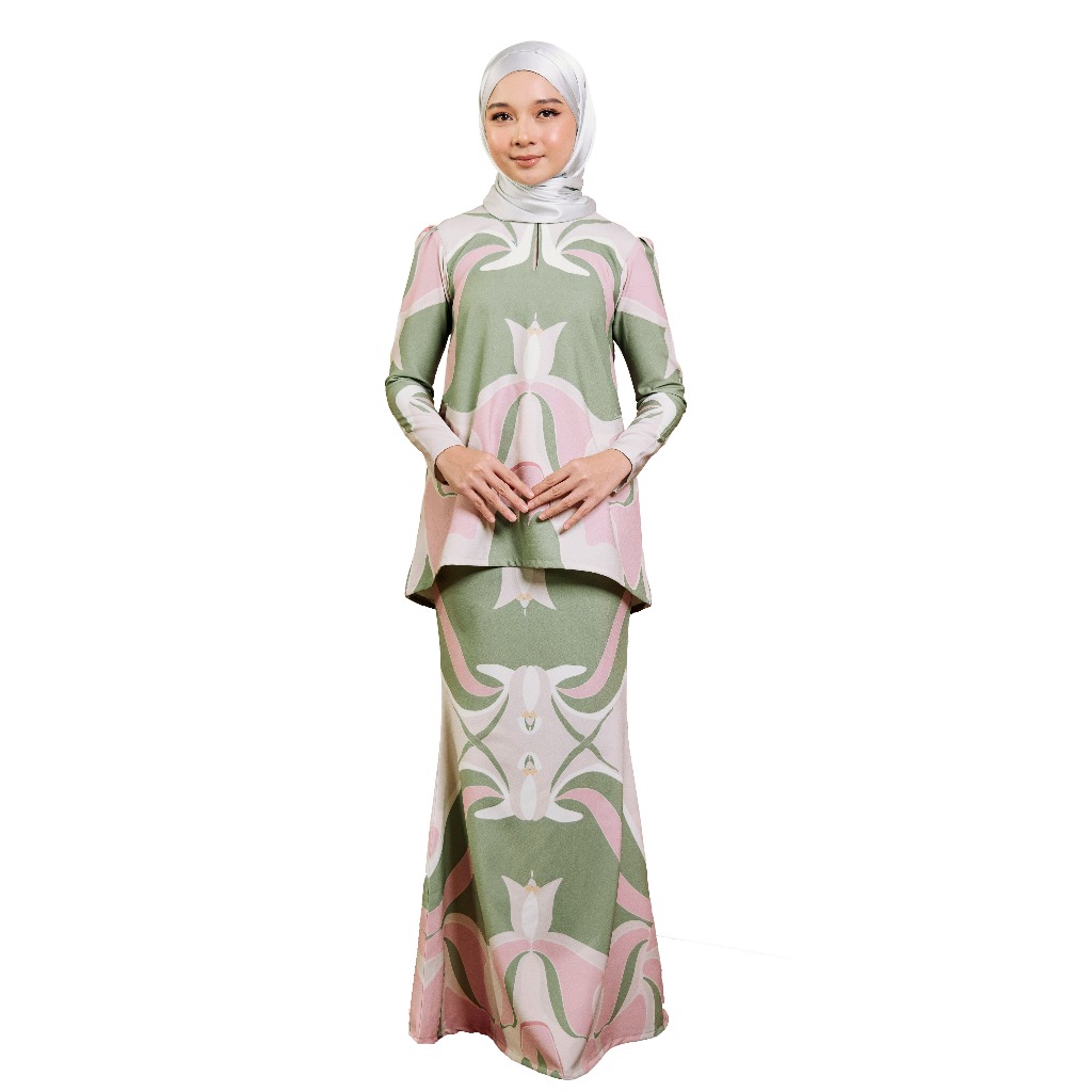 Batek Kurung - Sage By Zefiks | Shopee Malaysia