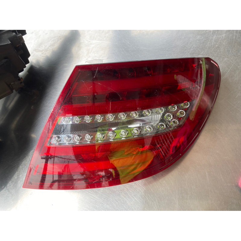 Mercedes Benz W204 Rear Tail Lamp Original Used | Shopee Malaysia