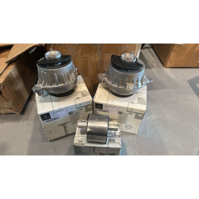 Original Engine Mounting Set Mercedes Benz W205 Set of 3pcs | Shopee ...