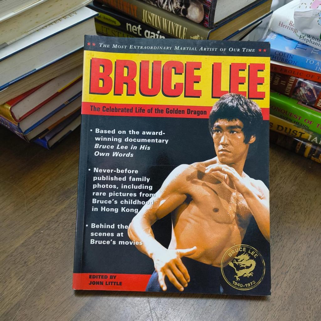 Bruce Lee: The Celebrated Life of the Golden Dragon John Little ...