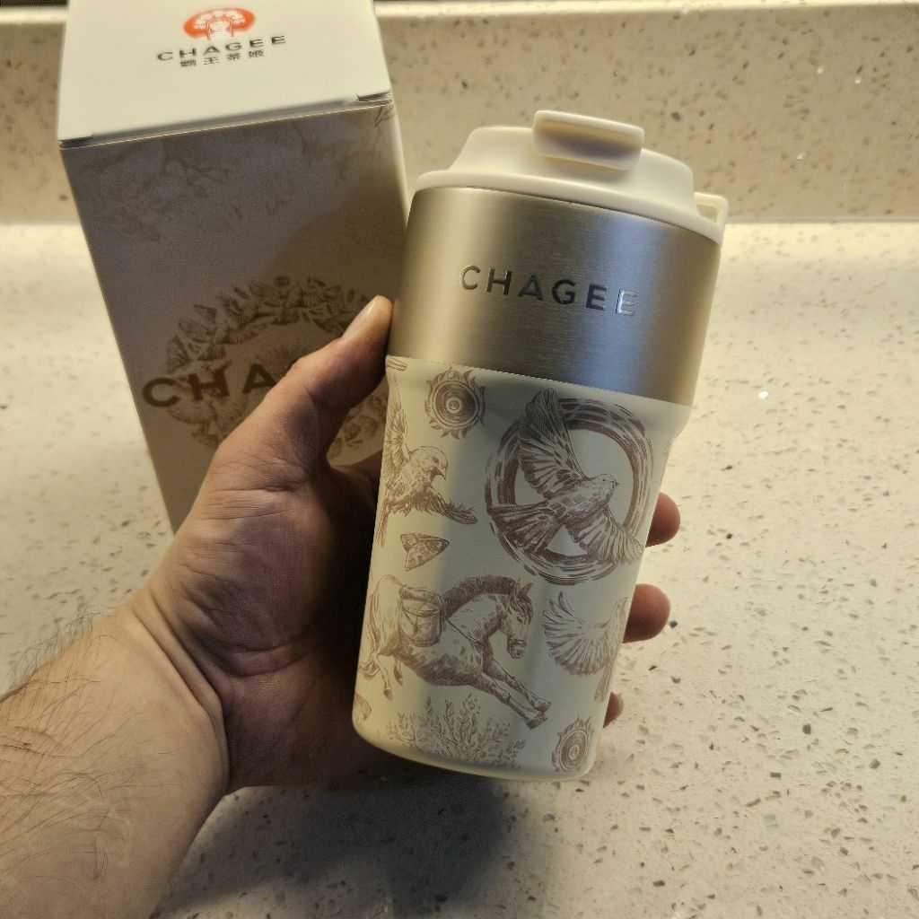 Chagee Fu Yao Series China Golden Feathers Tumbler Drinking Bottle 480ml 霸王茶姬金乌扶摇保温杯 | Shopee ...