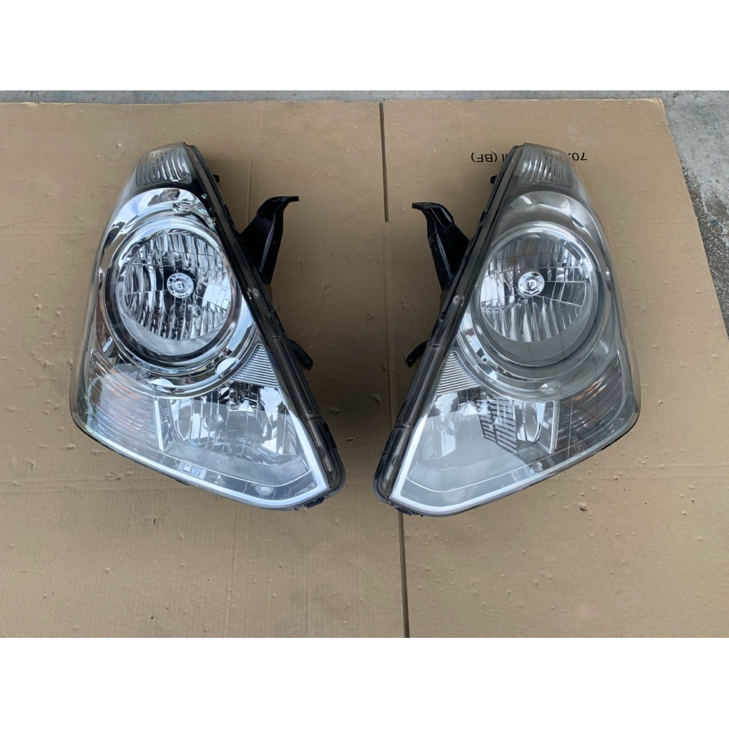 HYUNDAI STAREX CHROME TYPE HEADLAMP HEADLIGHT ORIGINAL KOREA | Shopee ...