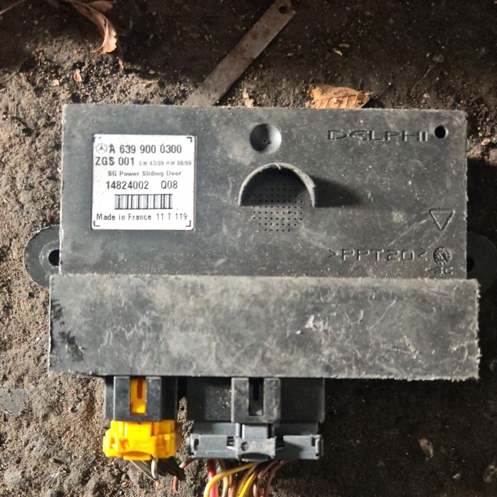 Mercedes benz vito a639 900 0300 sliding door control module | Shopee ...