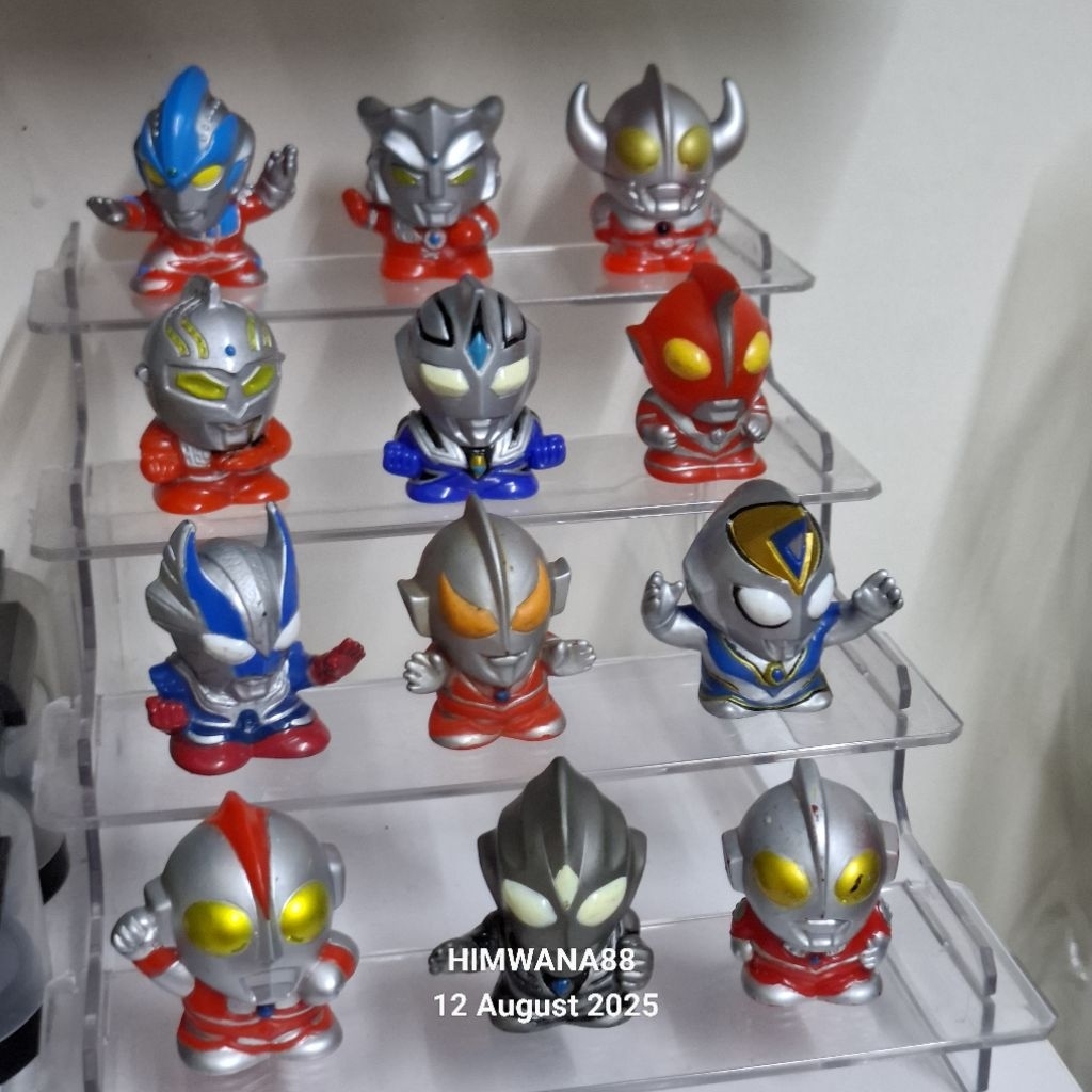 ULTRAMAN FINGER PUPPET DOLL SMALL v4. | Shopee Malaysia