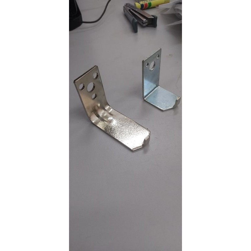 Fire Extinguisher Hook Bracket / L Bracket / Holder Bracket / Cangkuk ...
