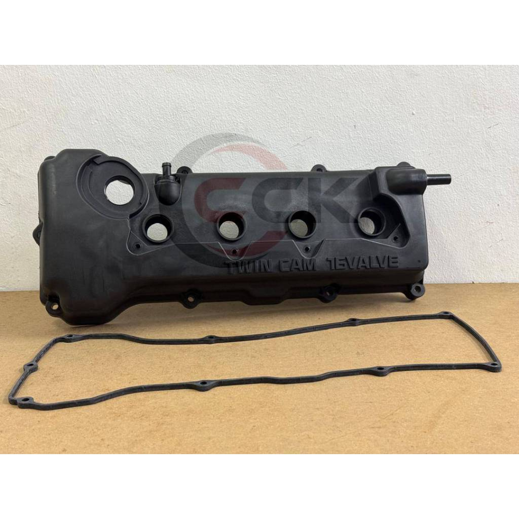 Nissan Sentra N16 1.5 Cc Valve Cover / Rocker Cover With Gasket Plug ...