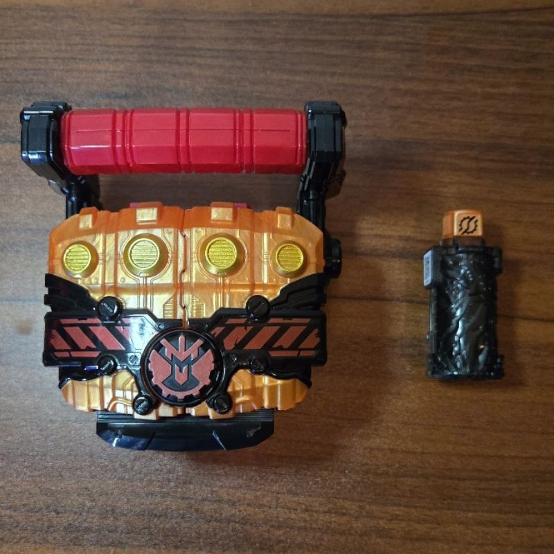 DX Cross-Z Cross Z Crossz Magma Knuckle Kamen Rider Build Bandai ...