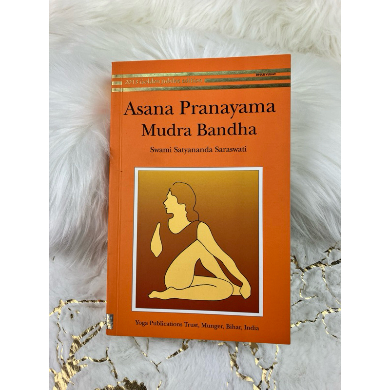 Asana Pranayama Mudra Bandha/ Yoga Book/ Authentic and 100% Original Book | Shopee Malaysia