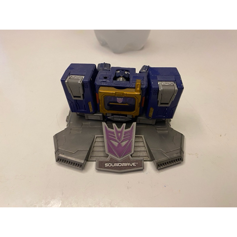 Hasbro Titanium Series - Transformers 6 Cyber Hero - Soundwave Figure ...